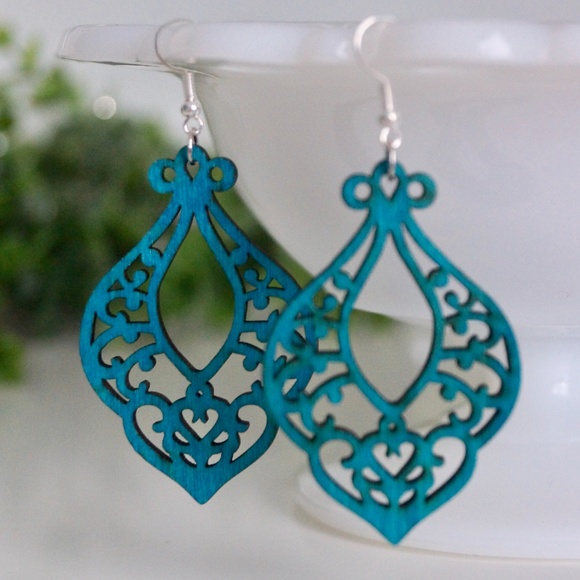 Teresa Mercer Made | Jewelry | Nwt Laser Cut Wooden Turquoise Earrings ...